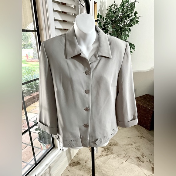 Jade | Jackets & Coats | Jade Gray Suit Jacket Size 2 Beautifully Made ...